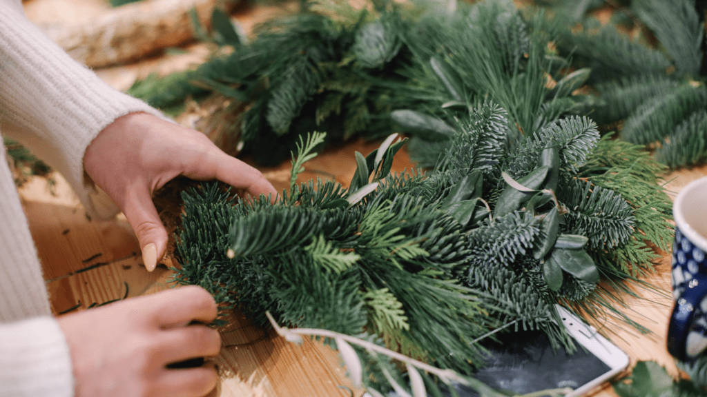 Wehr Naturally: Holiday Wreaths - Wehr Nature Center